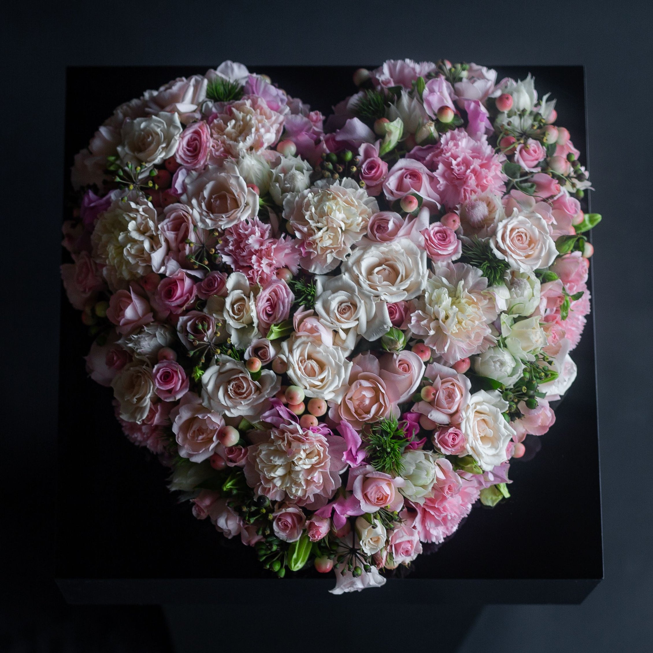 La Rose-Pink Floral Heart | Maison Fleur Floral Design